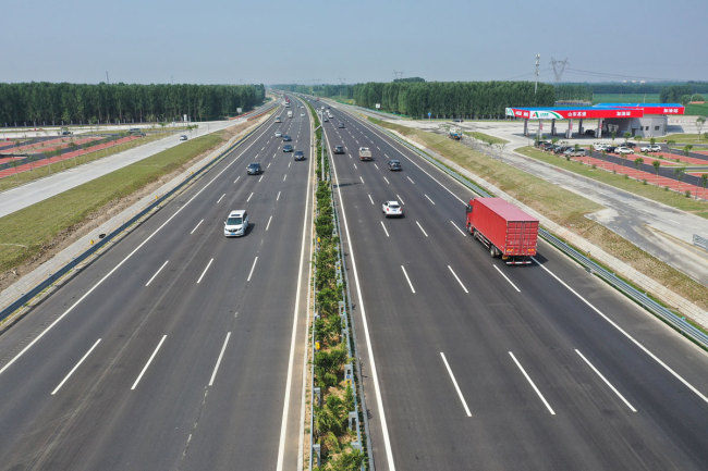 East China's Shandong welcomes its first 8-lane expressway