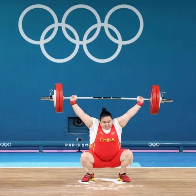 Chinese weightlifter Li Wenwen wins women's +81kg at Paris Olympics