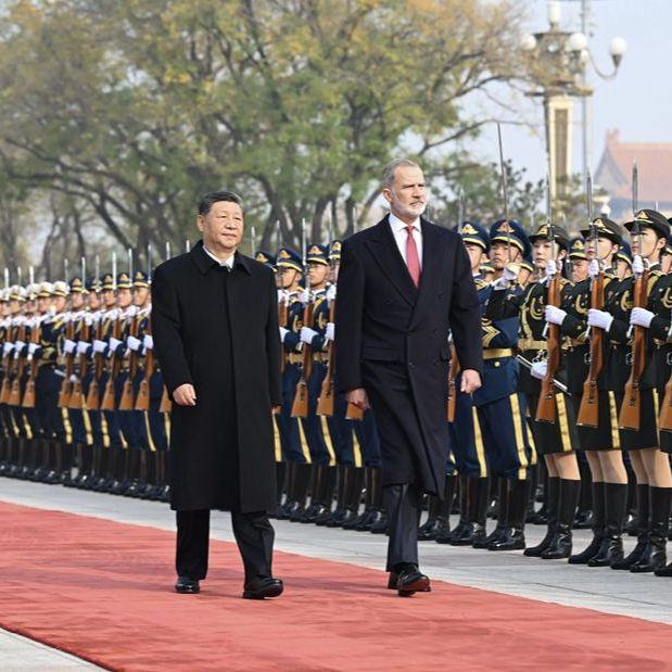 Xi holds welcome ceremony for Spanish King Felipe VI