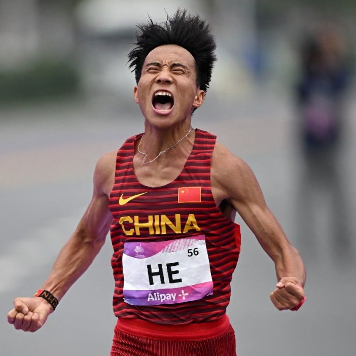 He wins first men's marathon gold for China at Asiad