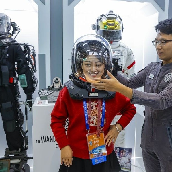 World Science Fiction Convention paints a brighter future for sci-fi ...