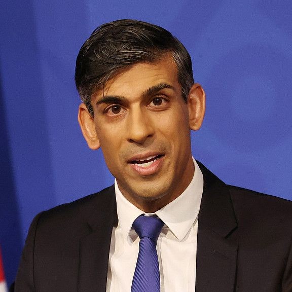 UK's Sunak faces tense parliamentary showdown over Rwanda asylum plan