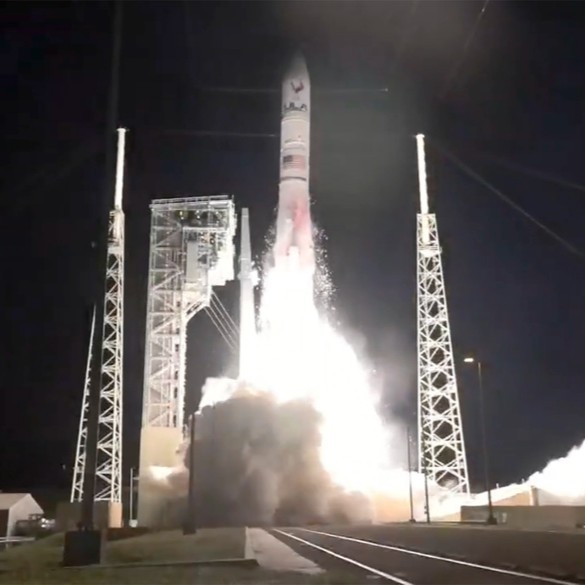 First US lunar lander in more than 50 years rockets toward moon with ...