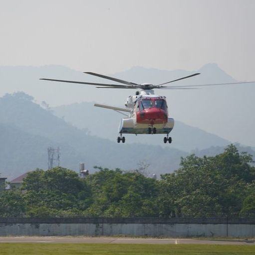 China's AC313A large civil helicopter starts cold-weather flight tests