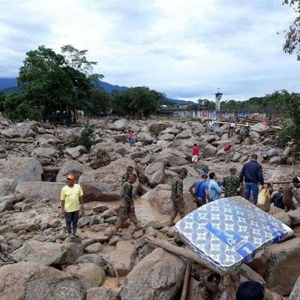 Death toll from Colombia landslide hits 34