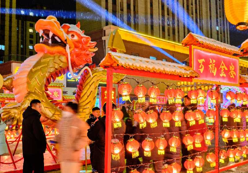 Lanterns illuminate Chinese New Year in Jinxiang, Shandong