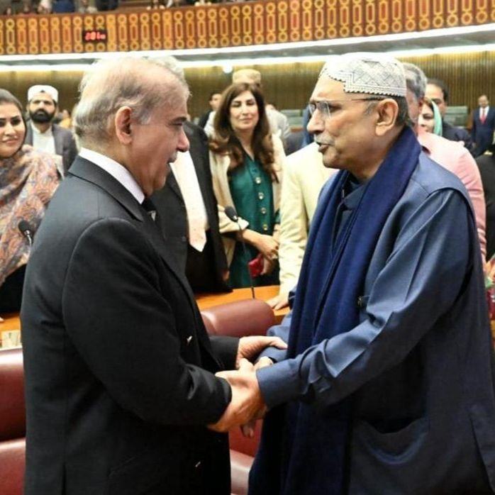 Shahbaz Sharif takes oath as 24th prime minister of Pakistan