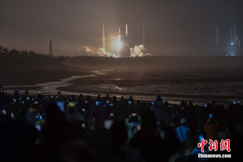 China launches 18 satellites from Hainan commercial spacecraft launch site