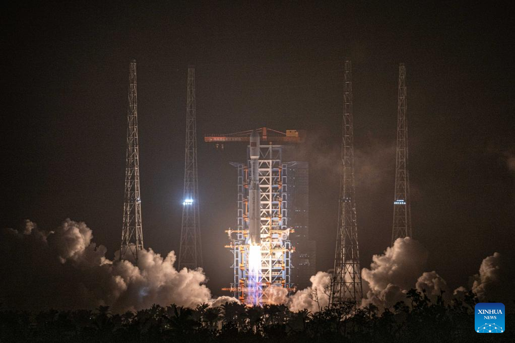 China's mega commercial satellite constellation reaches new heights