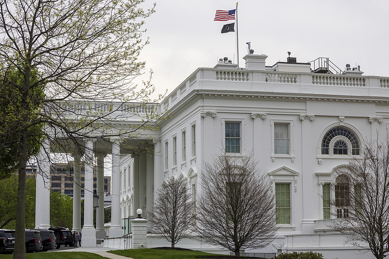 US officials shared sensitive files, including White House floor plans ...