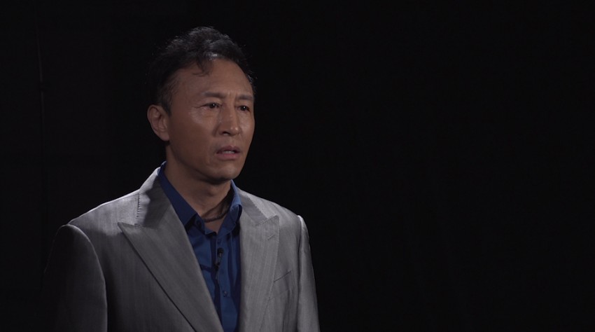 A live English rendition of 'Chu Shi Biao' in PD Studio